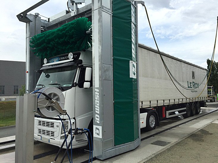 Transports LEROY Logistique : portique de lavage ID3 équipée d’une ...